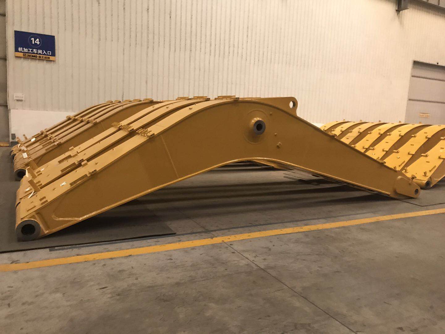 Custom Excavator Swing Arm Solutions | XJCM