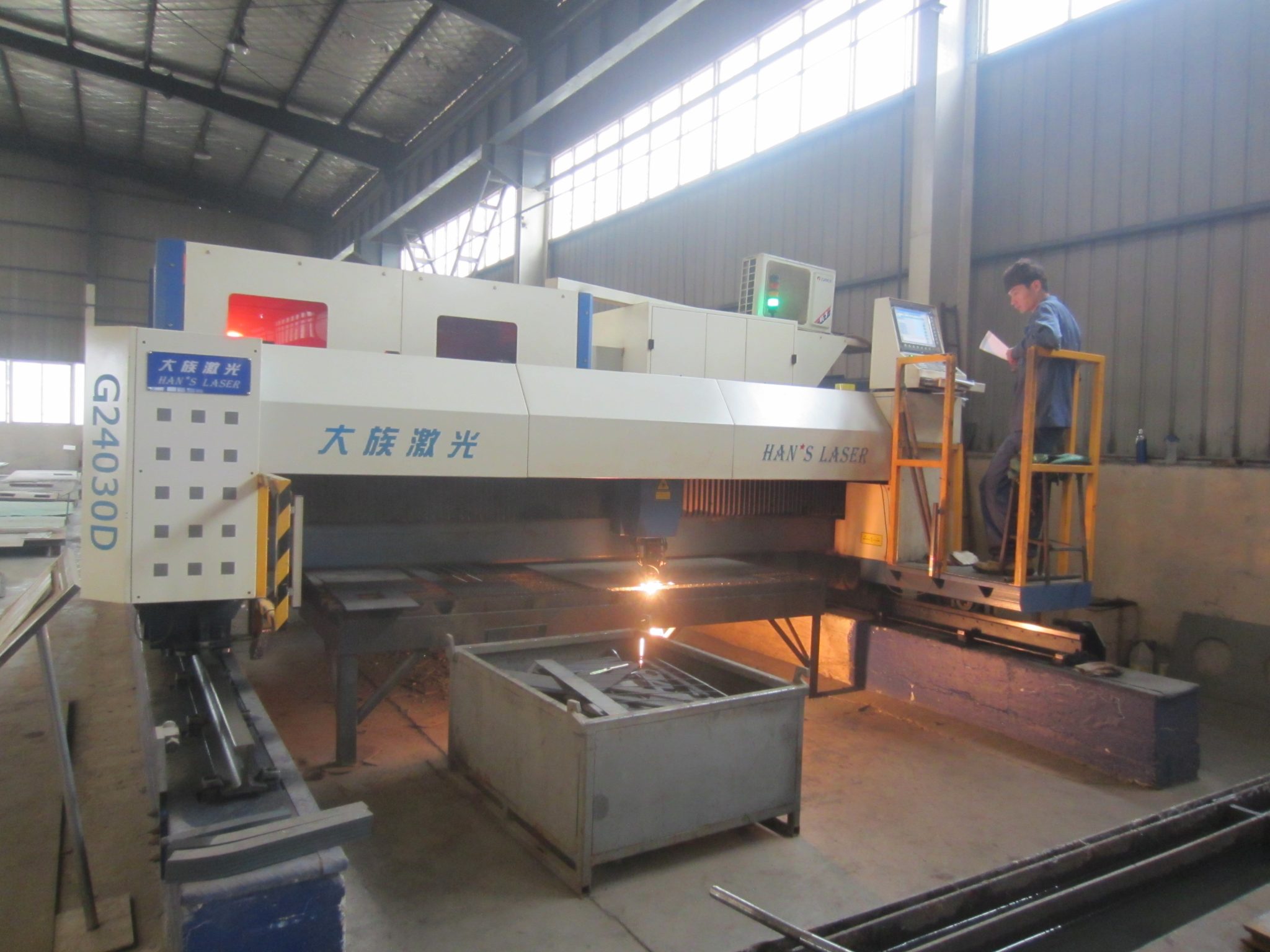 Custom Crane Tables for Optimal Load Management | XJCM