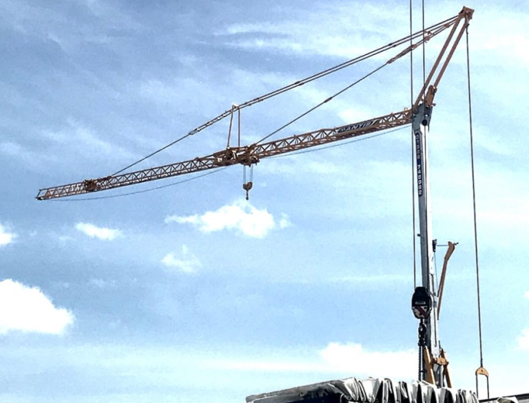 Efficient Setup of Self Erecting Cranes | XJCM