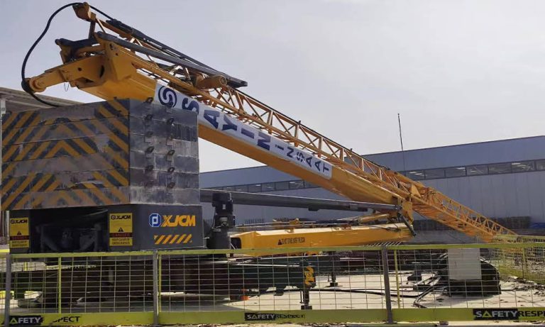 4-Ton Self-Erecting Tower Crane for Turkish Project | XJCM